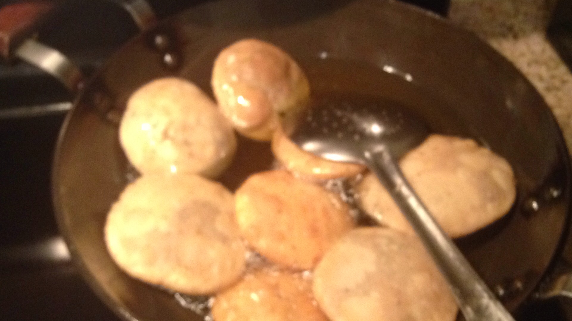 Crispy Corn Flour Kachori Recipe « Foodies-Cooking